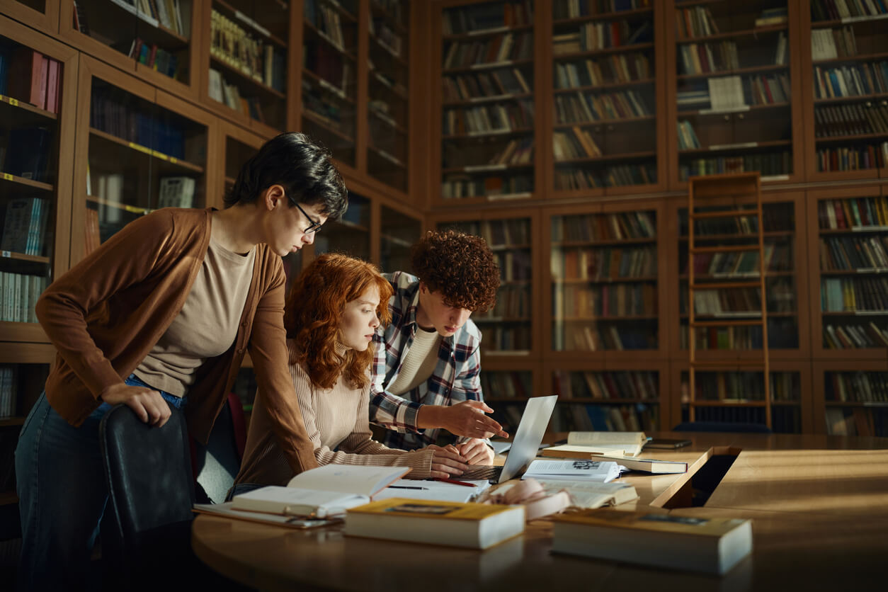 Grammarly Writes the Future With New Digital Ad Campaign | Grammarly